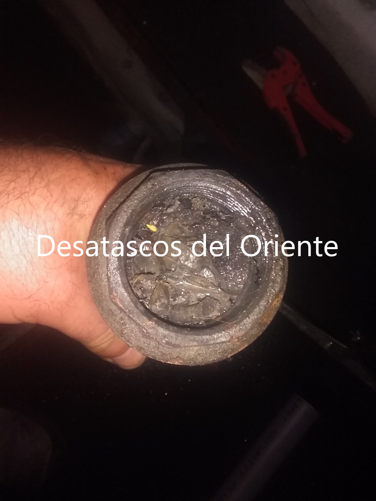 tubería atascada tubería obstruida por jabones Limpieza de tuberías ...